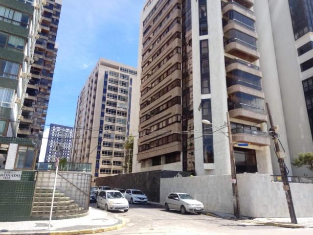 Apartamento em Boa Viagem, Recife/PE de 130m² 3 quartos para locação R$ 2.200,00/mes