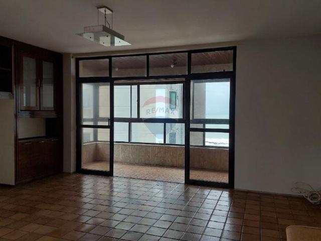 Apartamento em Boa Viagem, Recife/PE de 224m² 4 quartos à venda por R$ 1.099.000,00
