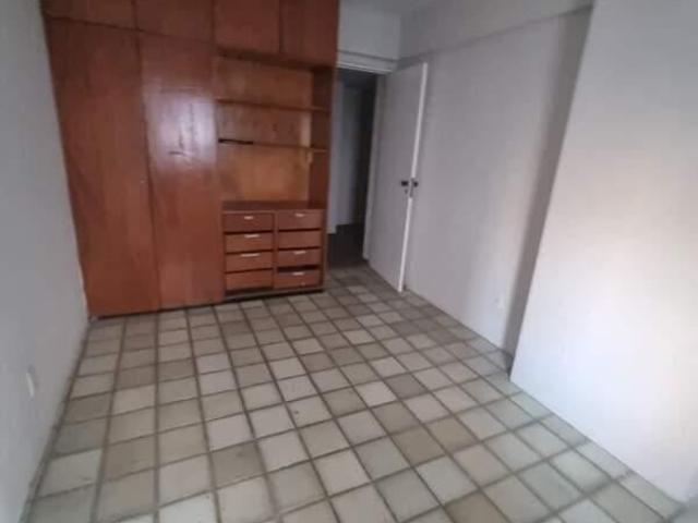 Apartamento Em Boa Viagem 196 m² 4 Quartos, 1 Suíte, 2 Vagas Piscina Taxas Inclusas