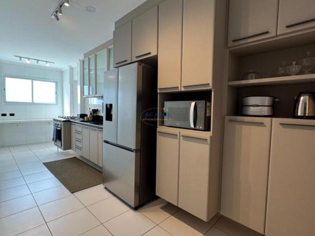Apartamento em Boqueirão Praia Grande