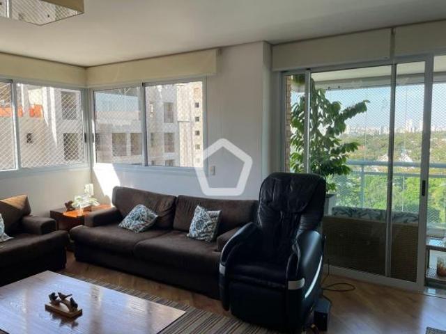 Apartamento em Brooklin