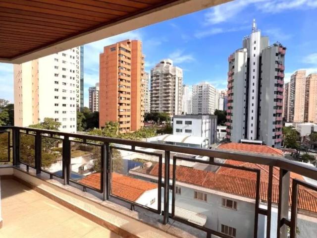 Apartamento em Brooklin Paulista, São Paulo/SP de 234m² 4 quartos à venda por R$ 1.969.000,00