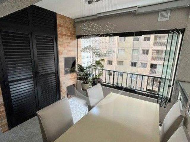 Apartamento em Brás