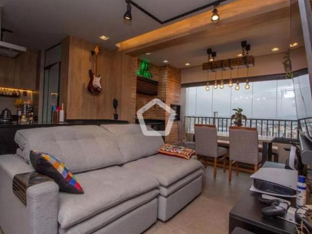 Apartamento em Brás