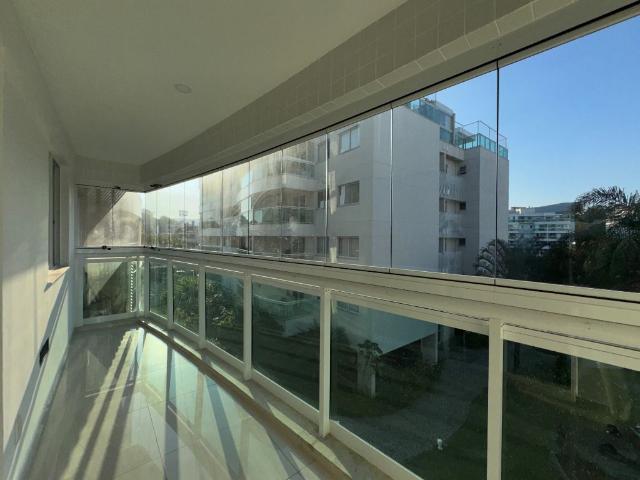 Apartamento em Camboinhas, Niterói/RJ de 78m² 2 quartos à venda por R$ 889.000,00