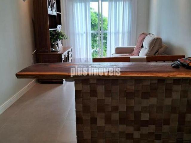 Apartamento em Cambuci com 45m²