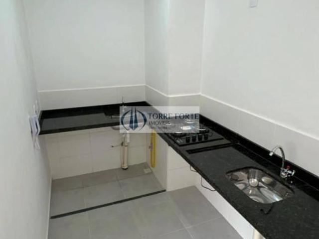 Apartamento em Cambuci, São Paulo/SP de 34m² 2 quartos à venda por R$ 300.000,00