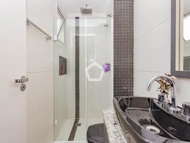 Apartamento em Cambuci