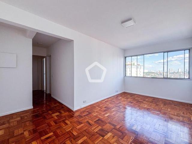 Apartamento em Cambuci