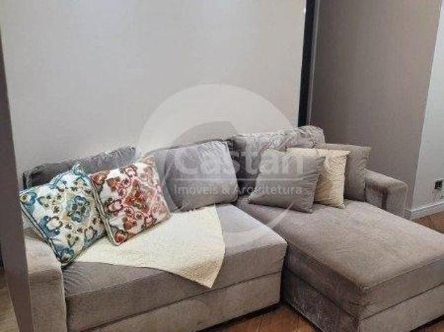 Apartamento em Cambuci