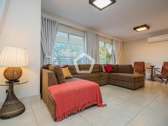 Apartamento em Cambuci