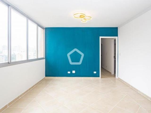 Apartamento em Cambuci