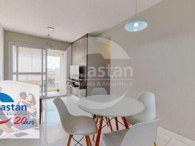 Apartamento em Cambuci