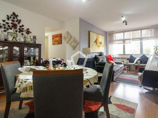 Apartamento em Cambuci