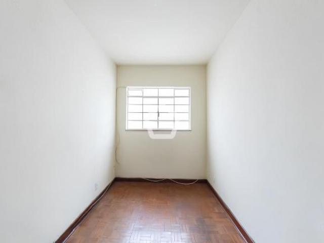 Apartamento em Cambuci