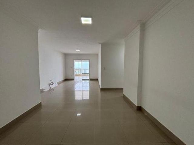Apartamento em Campo da Aviação, Praia Grande/SP de 163m² 3 quartos à venda por R$ 2.220.000,00 ou p