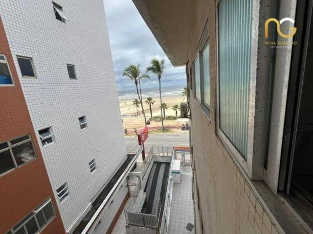 Apartamento em Campo da Aviação, Praia Grande/SP de 40m² 1 quartos à venda por R$ 240.000,00
