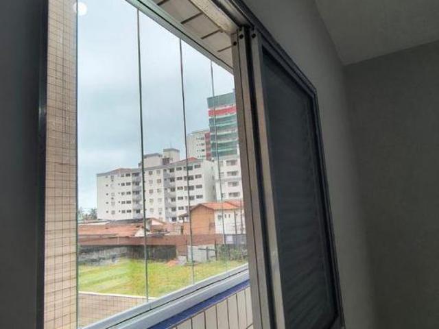 Apartamento em Campo da Aviação, Praia Grande/SP de 40m² 1 quartos à venda por R$ 245.000,00