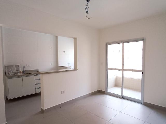 Apartamento em Campo da Aviação, Praia Grande/SP de 42m² 1 quartos à venda por R$ 319.000,00