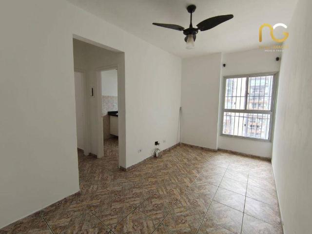 Apartamento em Campo da Aviação, Praia Grande/SP de 43m² 1 quartos à venda por R$ 284.900,00