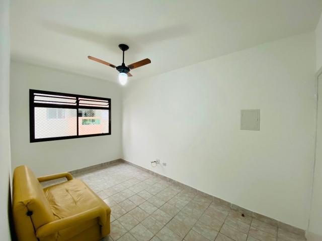 Apartamento em Campo da Aviação, Praia Grande/SP de 48m² 1 quartos à venda por R$ 269.000,00