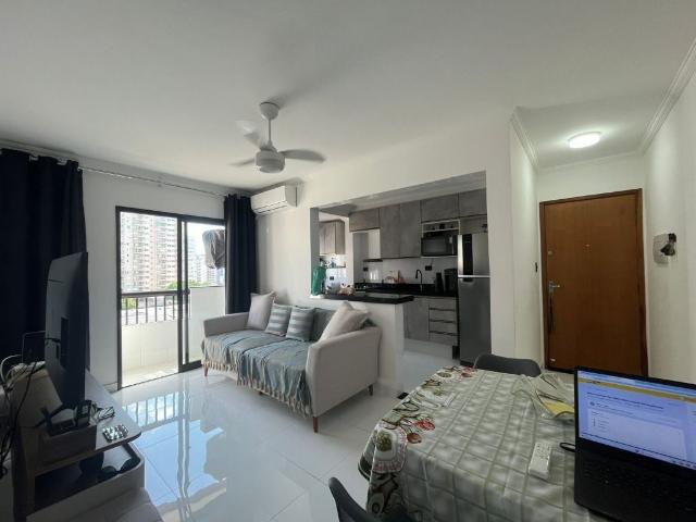 Apartamento em Campo da Aviação, Praia Grande/SP de 60m² 2 quartos à venda por R$ 399.900,00