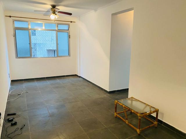 Apartamento em Campo da Aviação, Praia Grande/SP de 75m² 2 quartos à venda por R$ 349.900,00