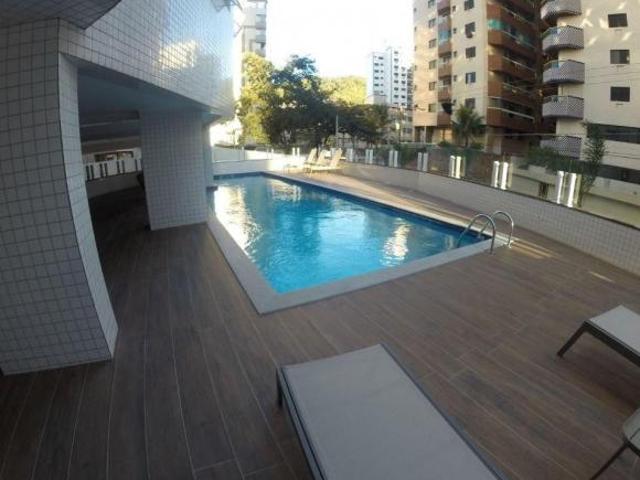 Apartamento em Canto do Forte Praia Grande