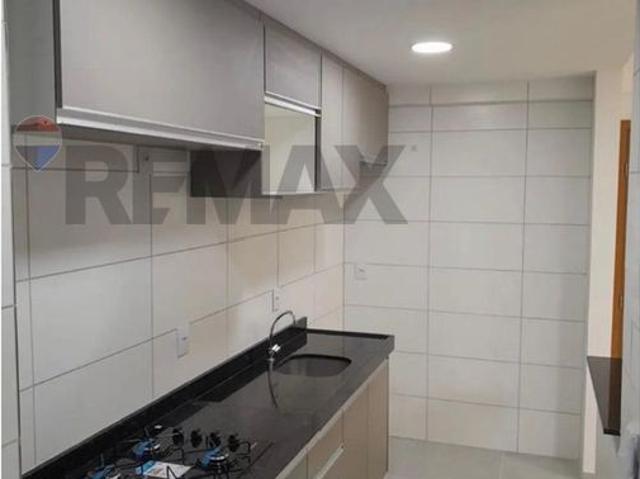 Apartamento em Candeias: Conforto e Segurança!