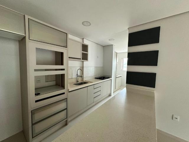 Apartamento em Cabeçudas, Itajaí/SC de 126m² 3 quartos para locação R$ 6.800,00/mes