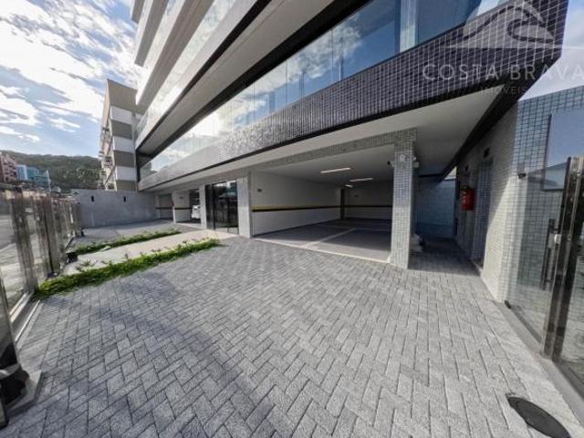Apartamento em Caiobá Matinhos