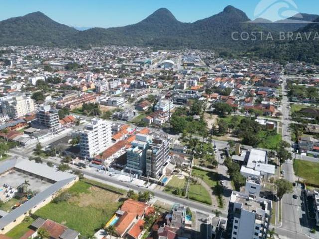 Apartamento em Caiobá Matinhos