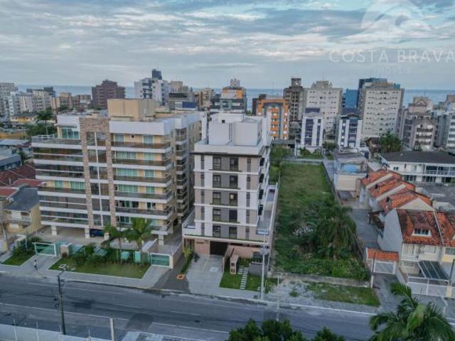 Apartamento em Caiobá Matinhos