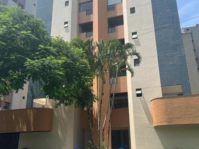 APARTAMENTO EM CAIOBÁ TOTALMENTE REFORMADO
