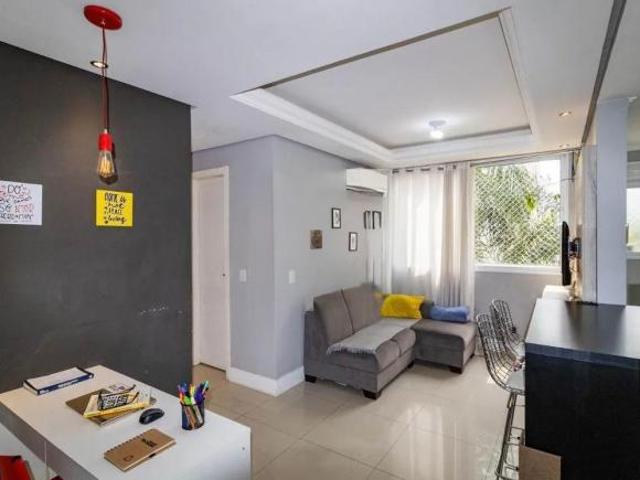 Apartamento em Cavalhada