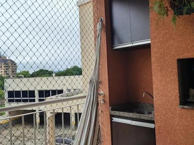Apartamento em Centro