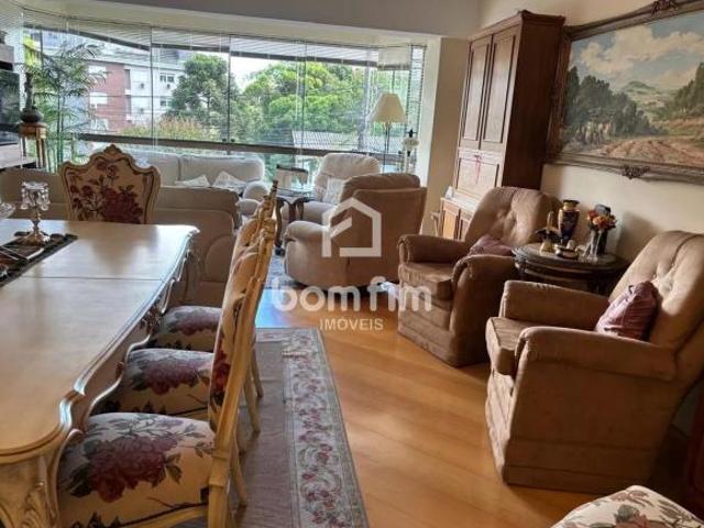 Apartamento em Centro, Canela/RS de 146m² 3 quartos à venda por R$ 1.200.000,00