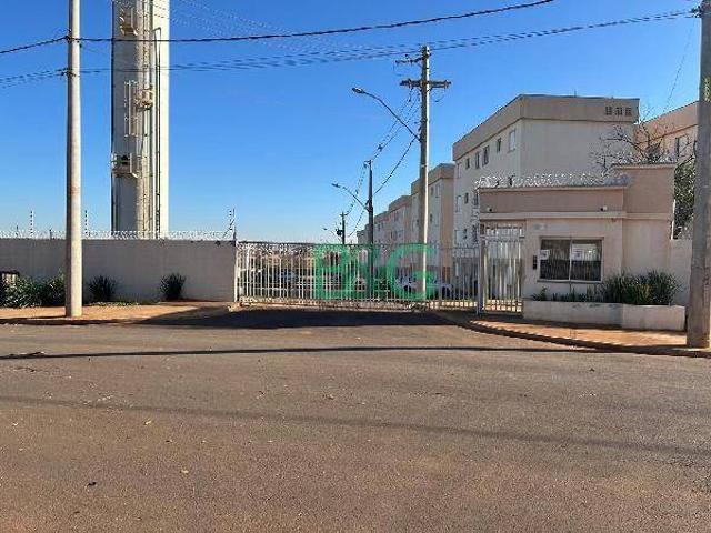 Apartamento em Centro, Araraquara/SP de 45m² 2 quartos à venda por R$ 98.270,70