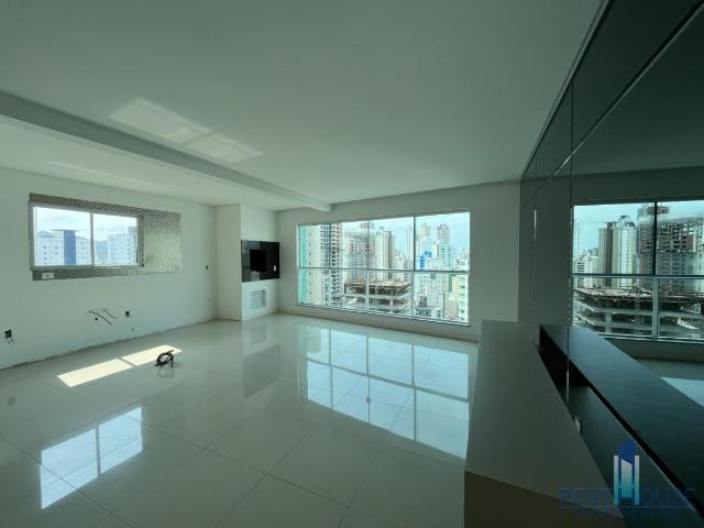 Apartamento em Centro, Balneário Camboriú/SC de 115m² 3 quartos à venda por R$ 1.794.000,00