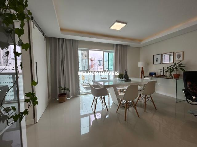 Apartamento em Centro, Balneário Camboriú/SC de 110m² 3 quartos à venda por R$ 1.799.900,00