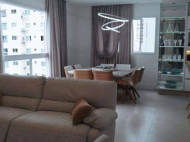 Apartamento em Centro, Balneário Camboriú/SC de 125m² 3 quartos à venda por R$ 2.689.900,00