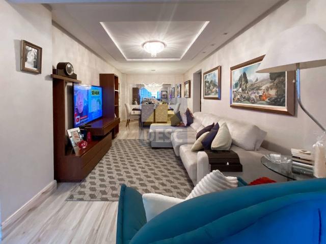 Apartamento em Centro, Balneário Camboriú/SC de 127m² 3 quartos à venda por R$ 1.889.900,00