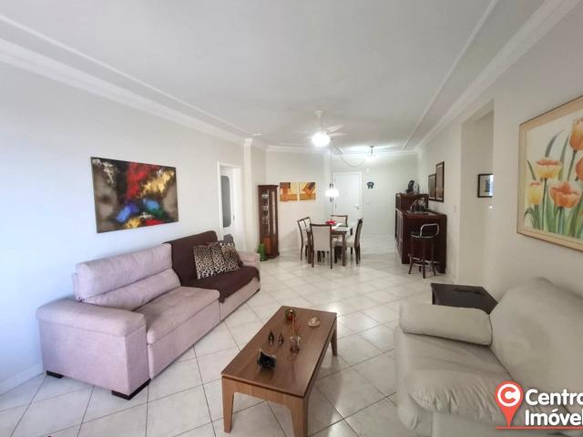 Apartamento em Centro, Balneário Camboriú/SC de 120m² 3 quartos à venda por R$ 2.749.900,00