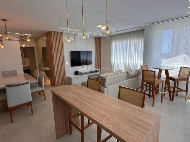 Apartamento em Centro, Balneário Camboriú/SC de 120m² 3 quartos à venda por R$ 2.709.000,00
