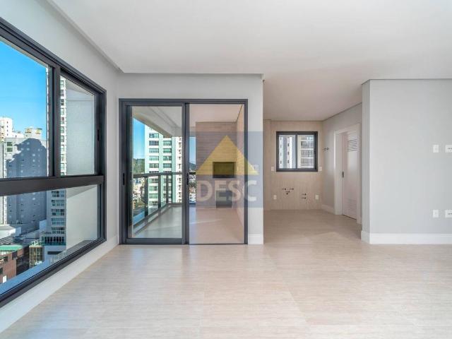 Apartamento em Centro, Balneário Camboriú/SC de 120m² 3 quartos à venda por R$ 2.749.000,00