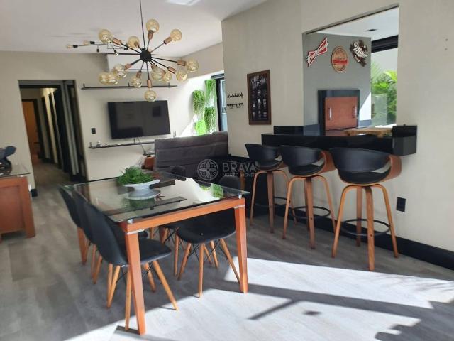 Apartamento em Centro, Balneário Camboriú/SC de 135m² 3 quartos à venda por R$ 1.899.000,00