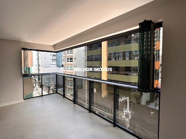 Apartamento em Centro, Balneário Camboriú/SC de 135m² 3 quartos à venda por R$ 2.499.900,00