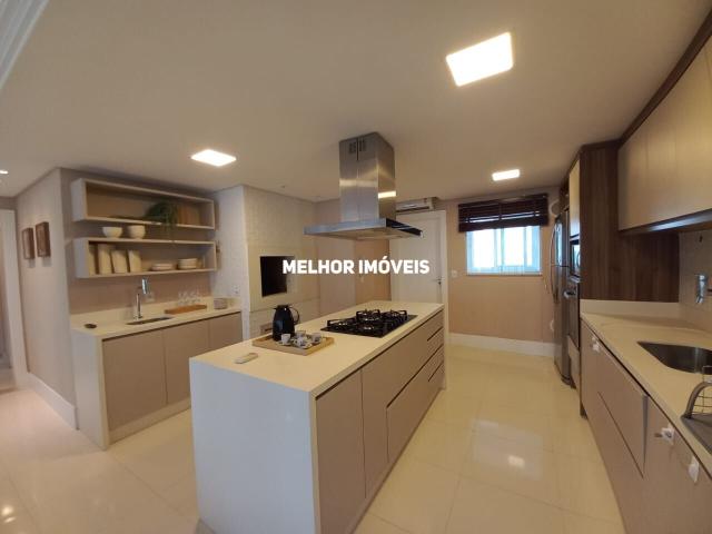 Apartamento em Centro, Balneário Camboriú/SC de 135m² 3 quartos à venda por R$ 2.969.900,00