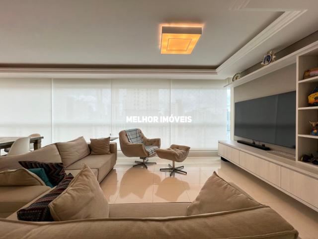 Apartamento em Centro, Balneário Camboriú/SC de 135m² 3 quartos à venda por R$ 3.099.900,00