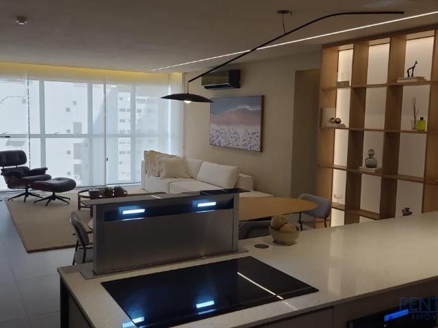 Apartamento em Centro, Balneário Camboriú/SC de 135m² 3 quartos à venda por R$ 3.394.000,00
